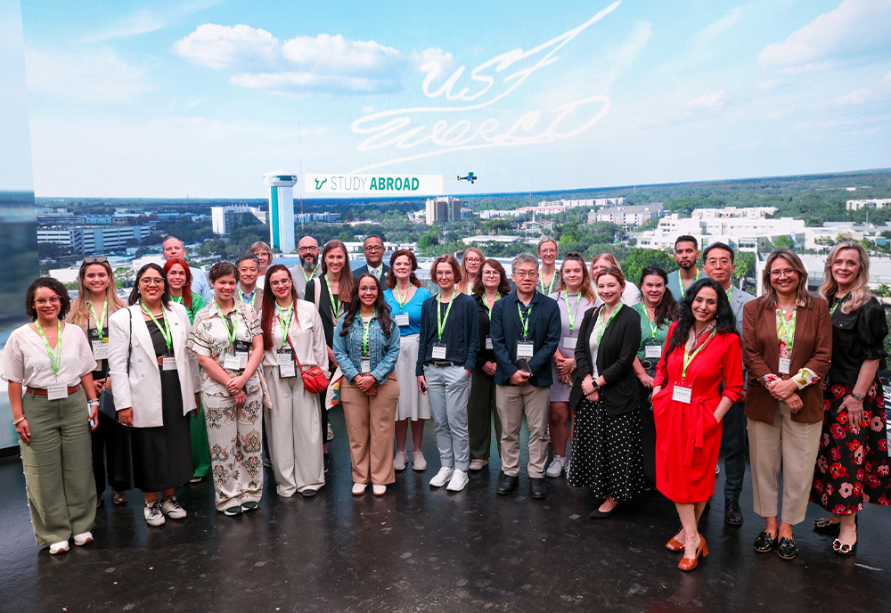 Whirlwind USF World Tour: NAFSA attendees from around the globe get ...